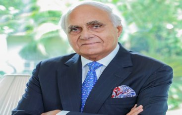 DLF’s Chairman K.P. Singh Retires At 90, Son Rajiv Singh Takes Over ...