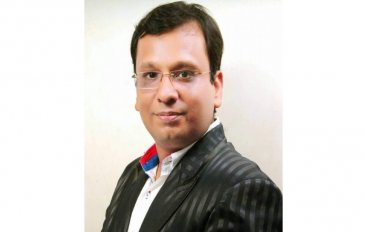 Deepak Bhatt Steps Down As Lead Communication From IIM Ahmedabad - BW ...