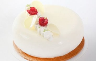 Luc Debove, Executive Pastry Chef at École Ducasse unveils his ...