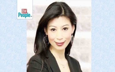Helen P Elevated As CHRO, Sun Life - BW People
