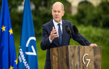 G7 Forms International Climate Club To Combat Global Warming - BW ...