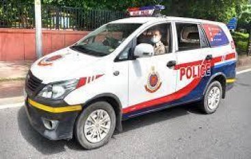 Delhi L-G VK Saxena hold review with Delhi Police higher ups on law and ...
