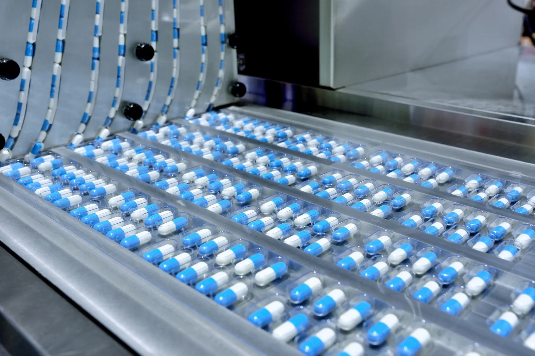 Pharma 4.0: How Smart Manufacturing Is Redefining Generic Drug ...