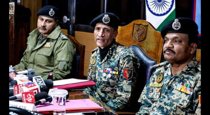 BSF IG Kashmir warns 100-120 terrorists have been waiting to infiltrate ...