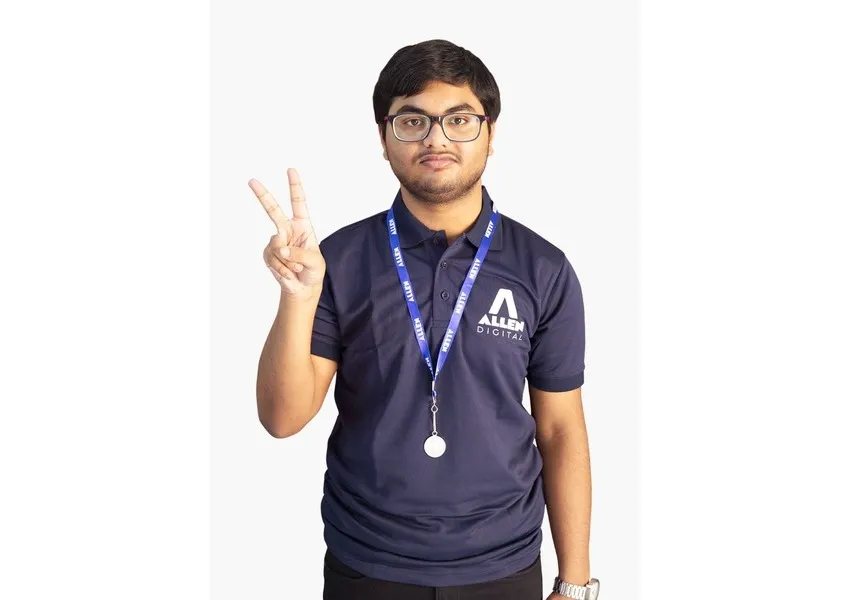 Avik Das Secures AIR 69 In JEE (Adv.), Scores 705/720 in NEET-UG - BW ...