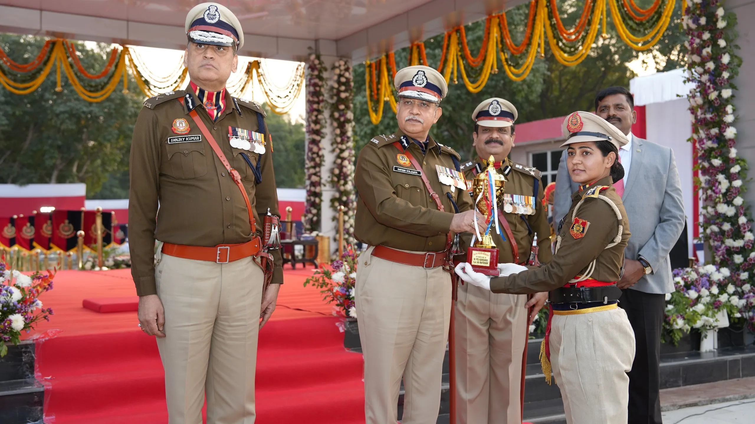 Punjab Govt transfres 22 IPS officers- Naunihal Singh is the new ADG ...