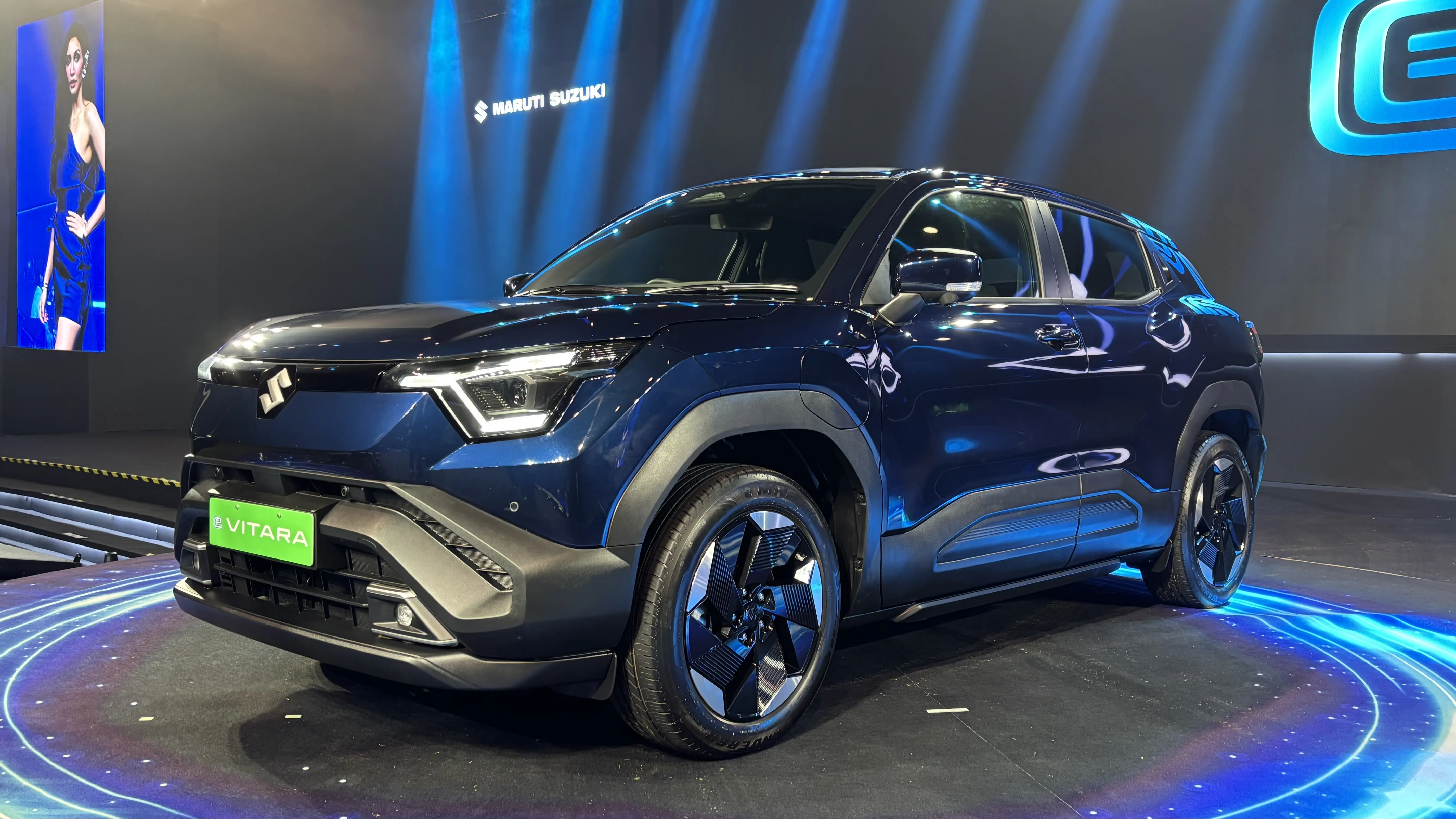 ALD Automotive & LeasePlan Unveils New Mobility Brand In India - Ayvens