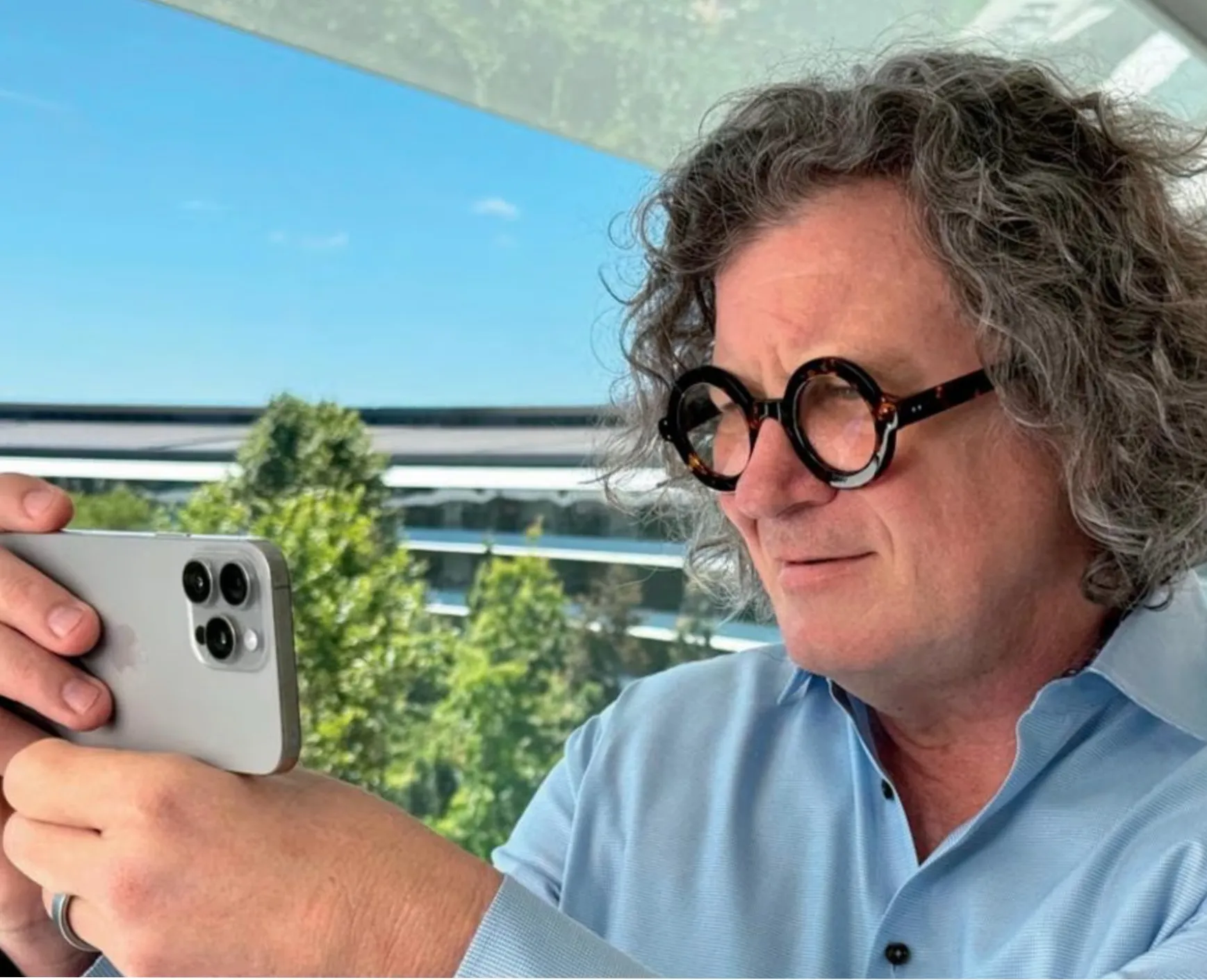 Exclusive: Jon McCormack On How Apple Reinvented The Selfie For The ...