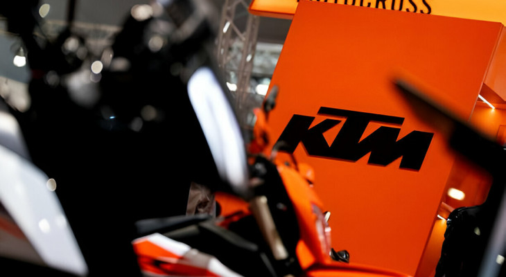 Bajaj Auto Plans Majority Stake In KTM To Revive Struggling Motorcycle ...