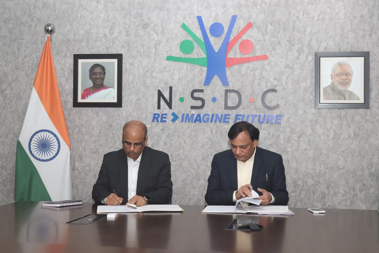 DXC Names Jennifer Ragone As Chief People Officer - BW People