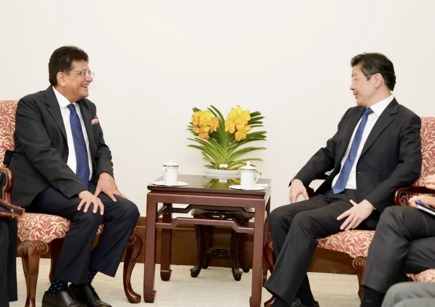 Piyush Goyal Meets Singapore PM To Strengthen Trade, Investment Ties ...