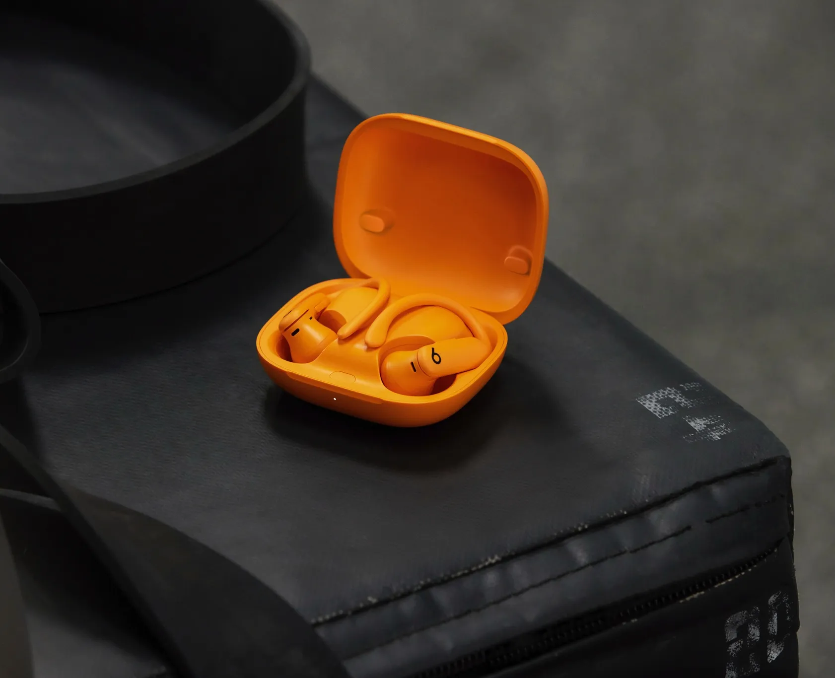 Beats Powerbeats Pro 2 Are Apple's Most Advanced Earphones For Rs ...