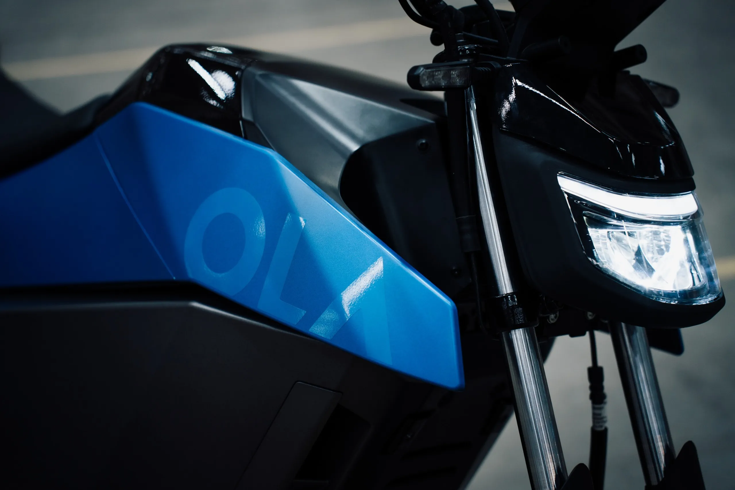 Ola Electric Starts Deliveries Of Roadster X Electric Motorcycle