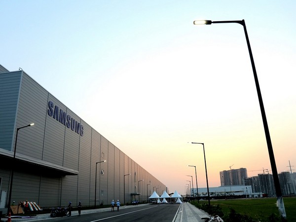 Samsung India contributes Rs 2 crore to support Uttar Pradesh's fight ...