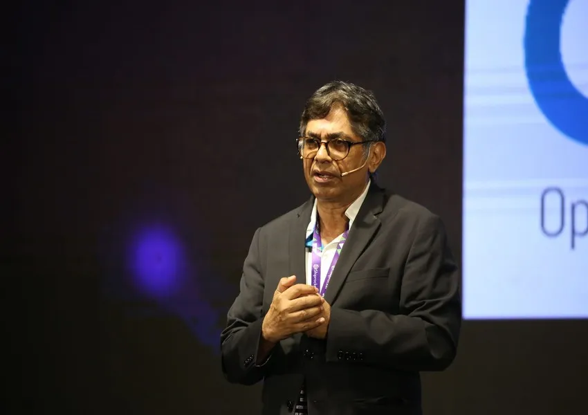 T Koshy, CEO, ONDC, Honoured With Distinguished Alumni Award By IIM ...