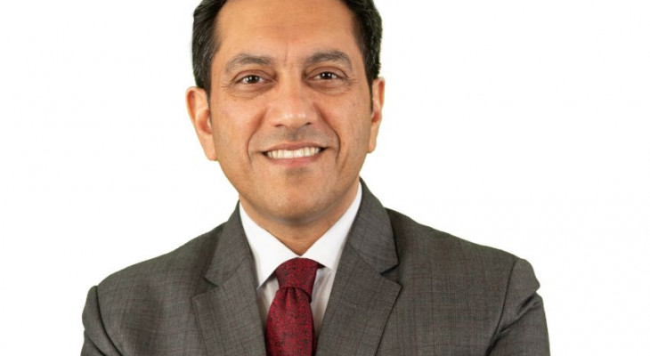 Sumit Madan Appointed MD & CEO Of Axis Max Life - BW People