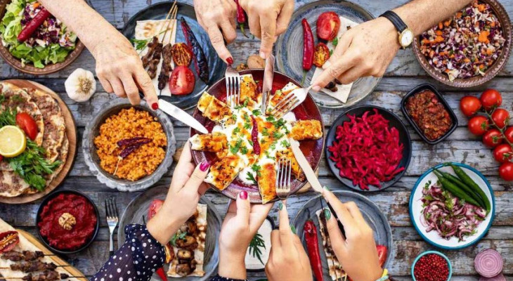 Festive Cheer, Food & Feelings: How India’s Favourite Season Is ...