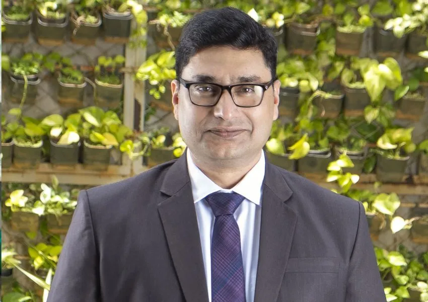 KPMG Reelects William B. Thomas as Global Chairman & CEO - BW People