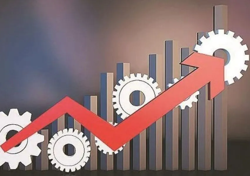 Private Banks Lift Ad Spends By 7% In FY25, ICICI Retains Top Spot with ...