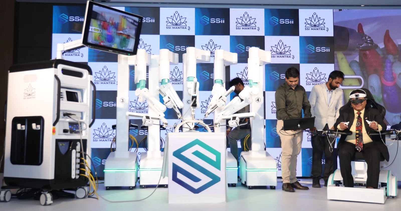 SS Innovations Unveils SSI Mantra 3, Achieves Historic Telesurgery ...