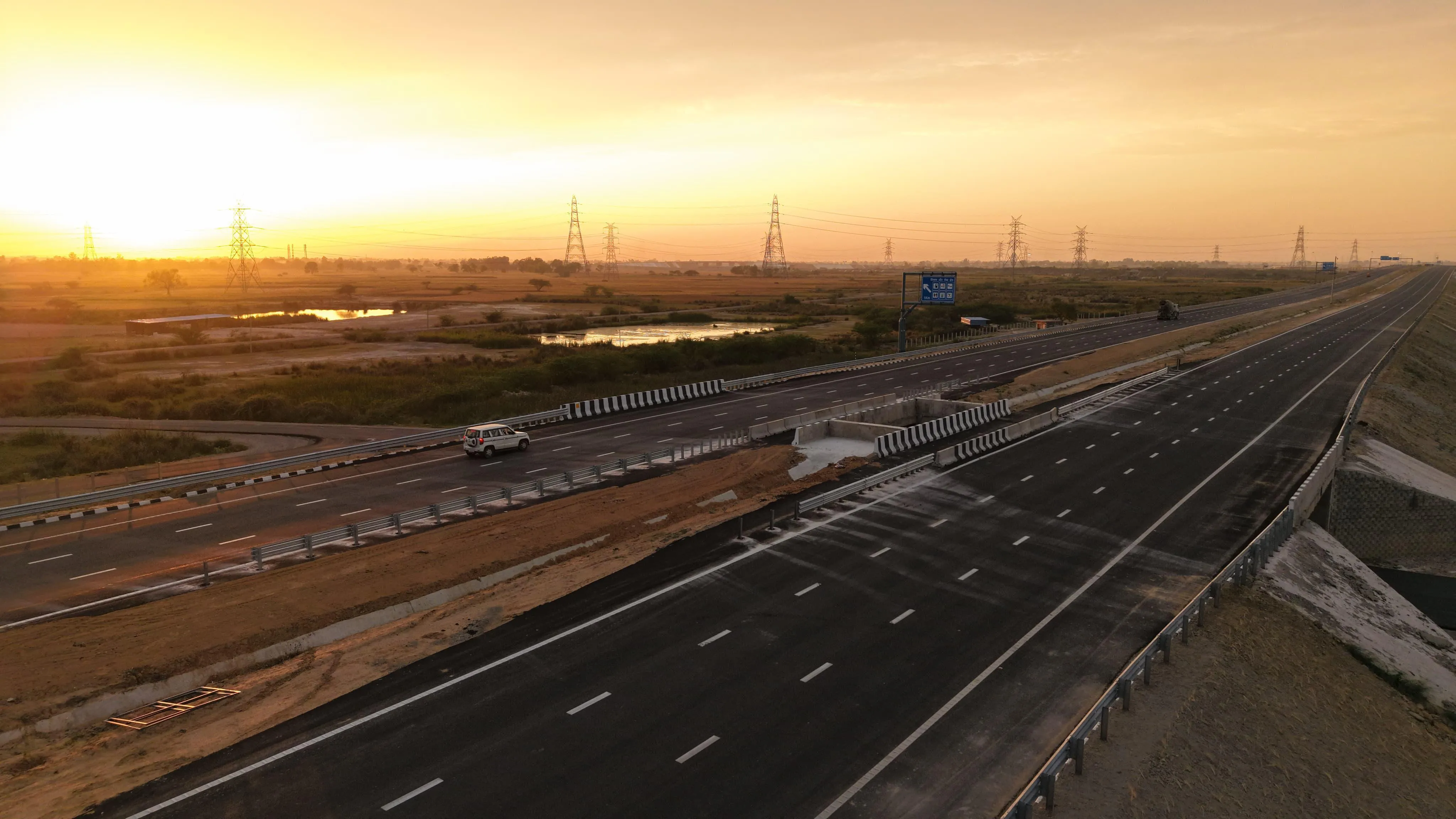 UP’s 594 Km Ganga Expressway Opens, Aims To Boost Logistics Efficiency ...