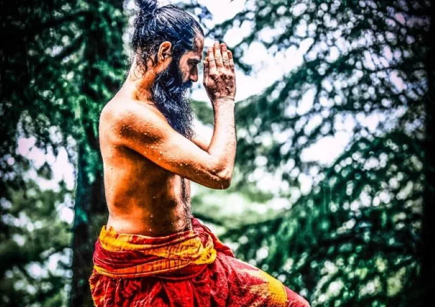 How Yoga Poses Can Improve Blood Flow To Reproductive Organs - BW ...