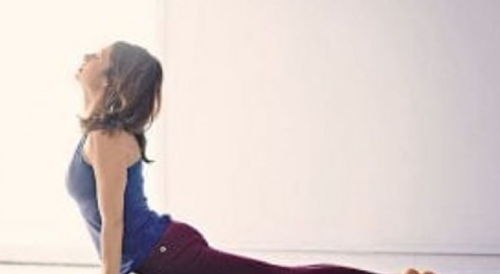 5-Minute Daily Yoga Routines To Kickstart Your Year - BW Wellbeing World