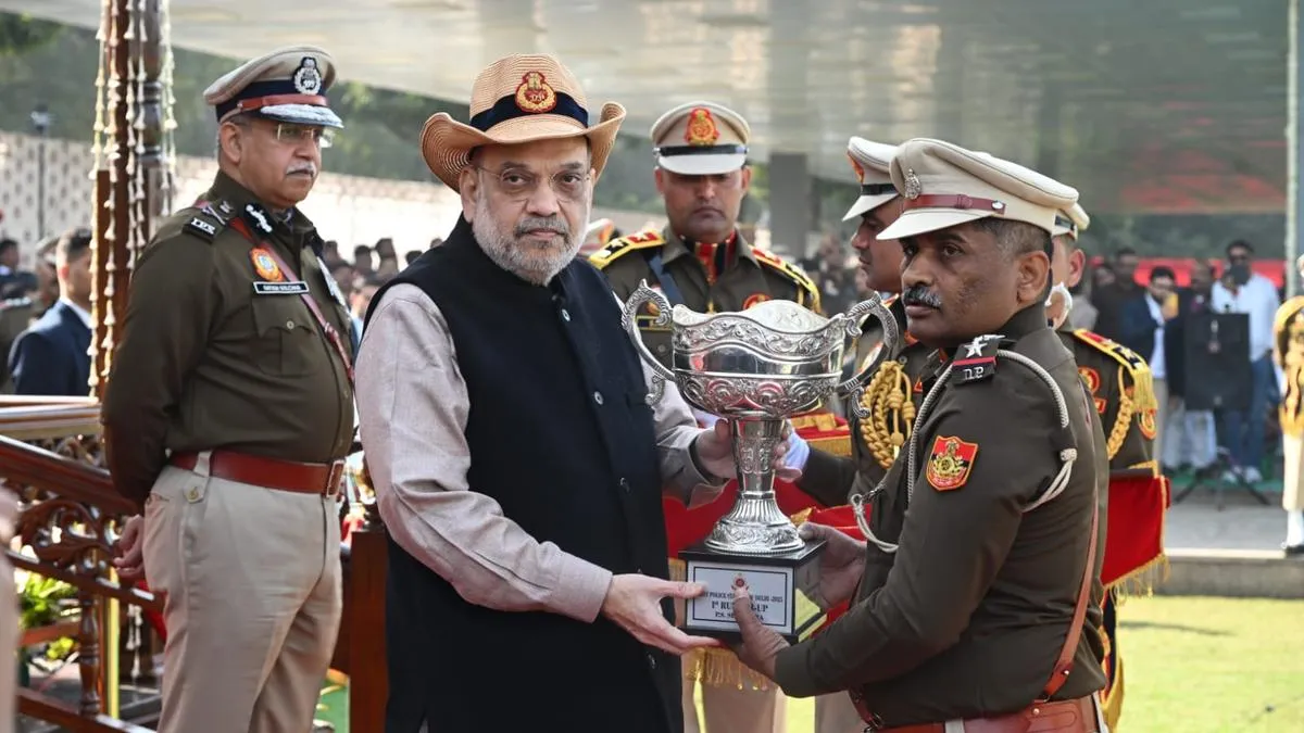 HM Amit Shah hails Delhi Police at their 79th raising day, inaugurates ...