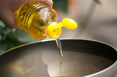 Centre Slashes Import Duty On Crude Edible Oils To Ease Retail Prices ...