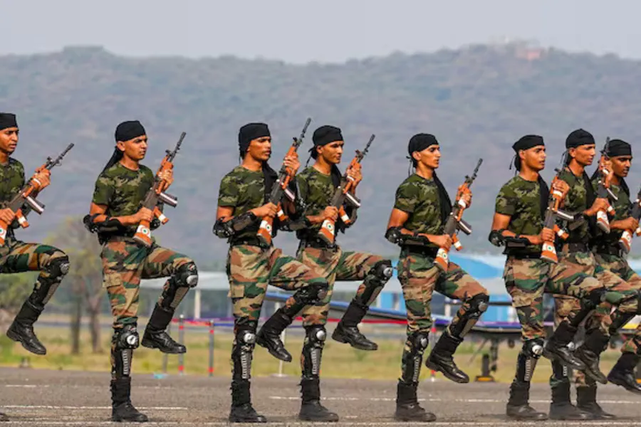 Aastha Poonia Becomes India’s First Female Naval Fighter Pilot - BW ...