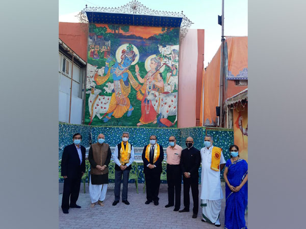 Jaishankar visits 200-year-old Hindu temple in Bahrain - BW Businessworld