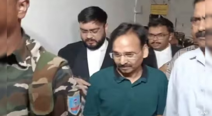 Jharkhand ACB arrests IAS officer Vinay Choubey in Ranchi excise scam case - BW Police World