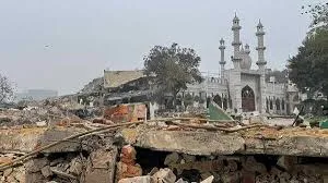 Delhi Crime Branch arrests two of gangster Hashim Baba gang in Jafrabad ...