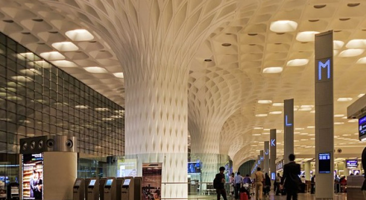 Adani's Mumbai Airport Unit Secures $750 Mn from Apollo-led Group - BW ...