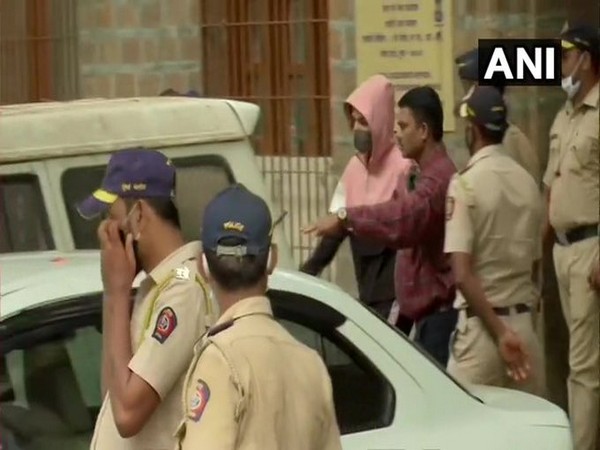 Rhea Chakraborty to be interrogated by NCB in drug case tomorrow as ...