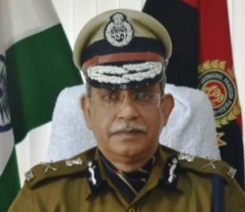 13,520 Non-Gazetted officers and 406 gazetted officers earned ...