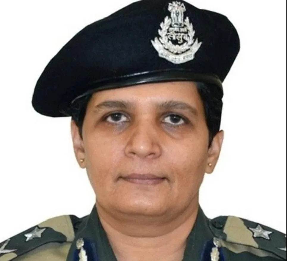 Centre appoints senior IPS Sonali Mishra as the first woman DG of Railway Protection Force - BW ...
