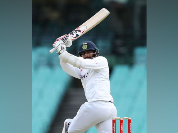 'Try one new thing per day': Bumrah after scoring maiden fifty - BW ...